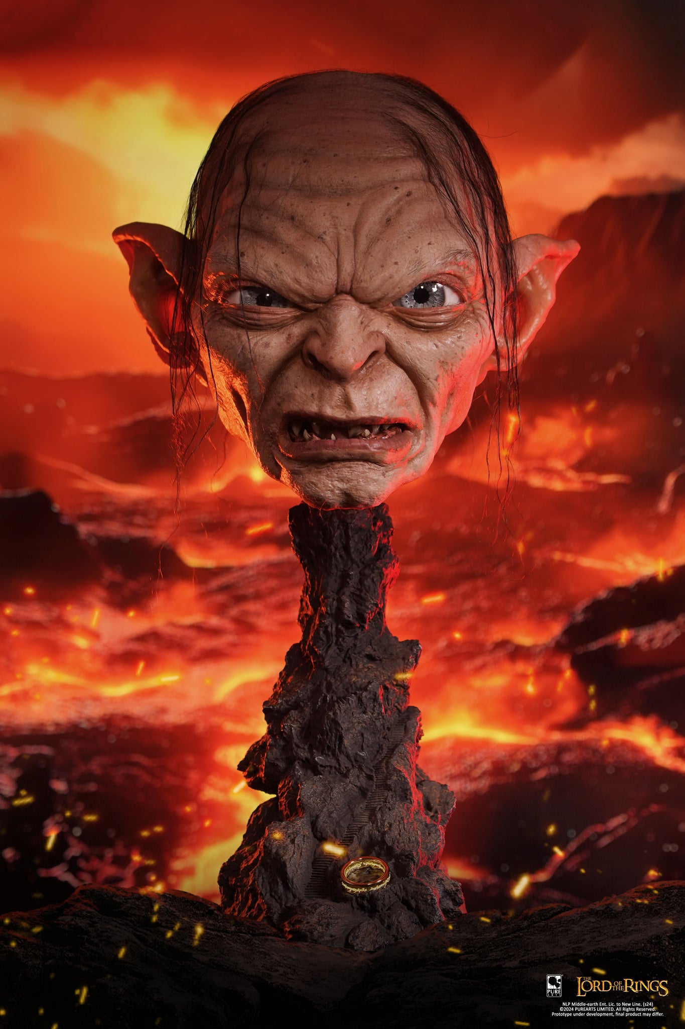 The Lord of the Rings Gollum Art Mask Exclusive Edition with Ring and ...