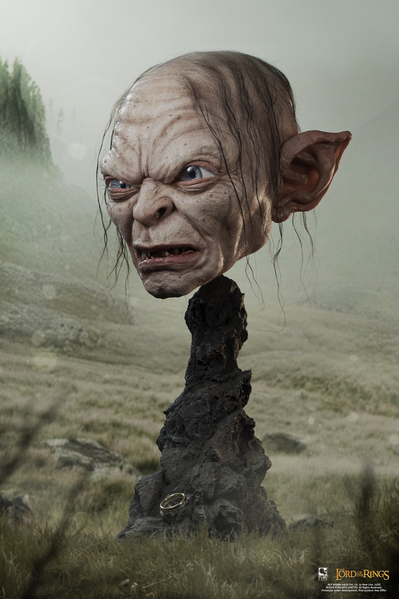 The Lord of the Rings Gollum Art Mask Exclusive Edition with Ring and ...