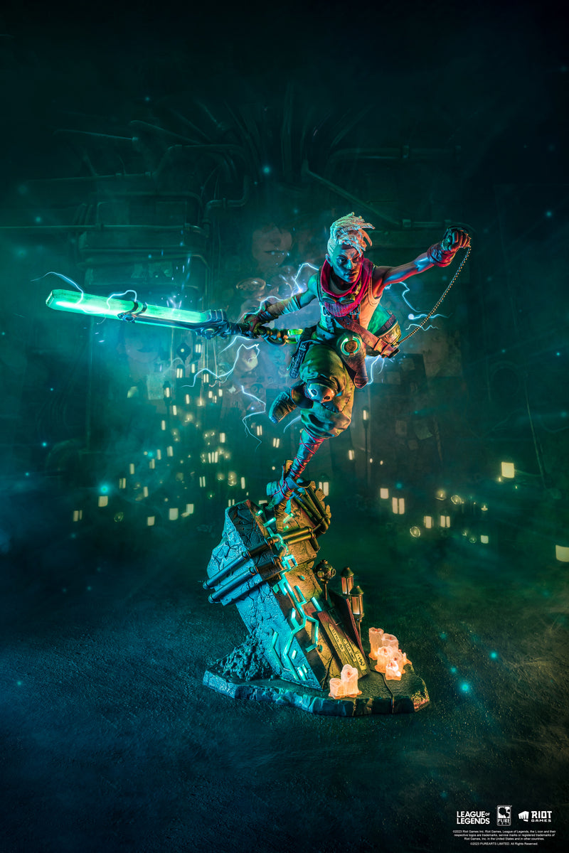 League of Legends Ekko 1/4 Scale Statue by PureArts and Riot Games!