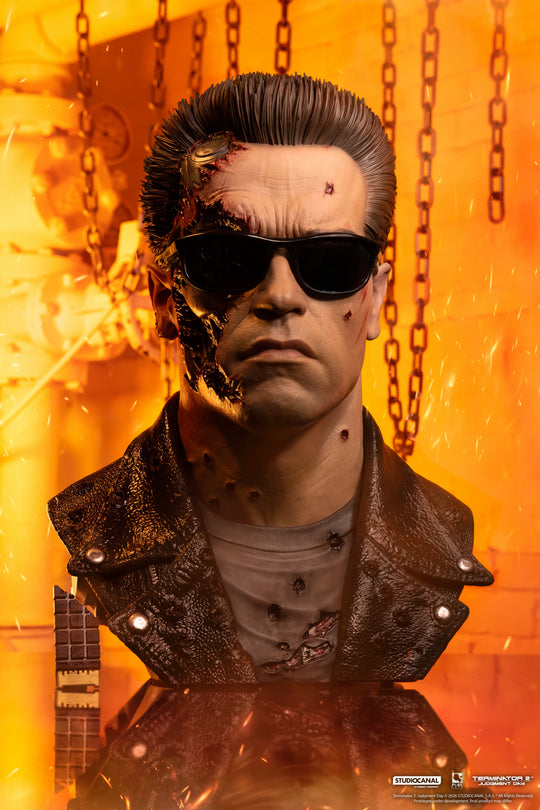 Terminator 2 T-800 Model 101 Battle Damaged Art Mask Exclusive Edition ...