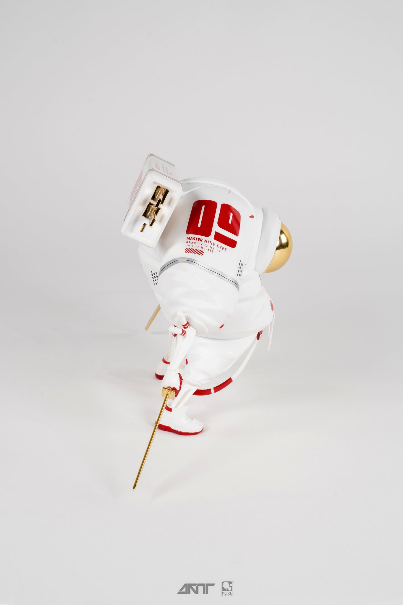 Master 9 Eyes: GRAVITY M9E Exclusive Edition 1/12 Vinyl Designer Toy ...