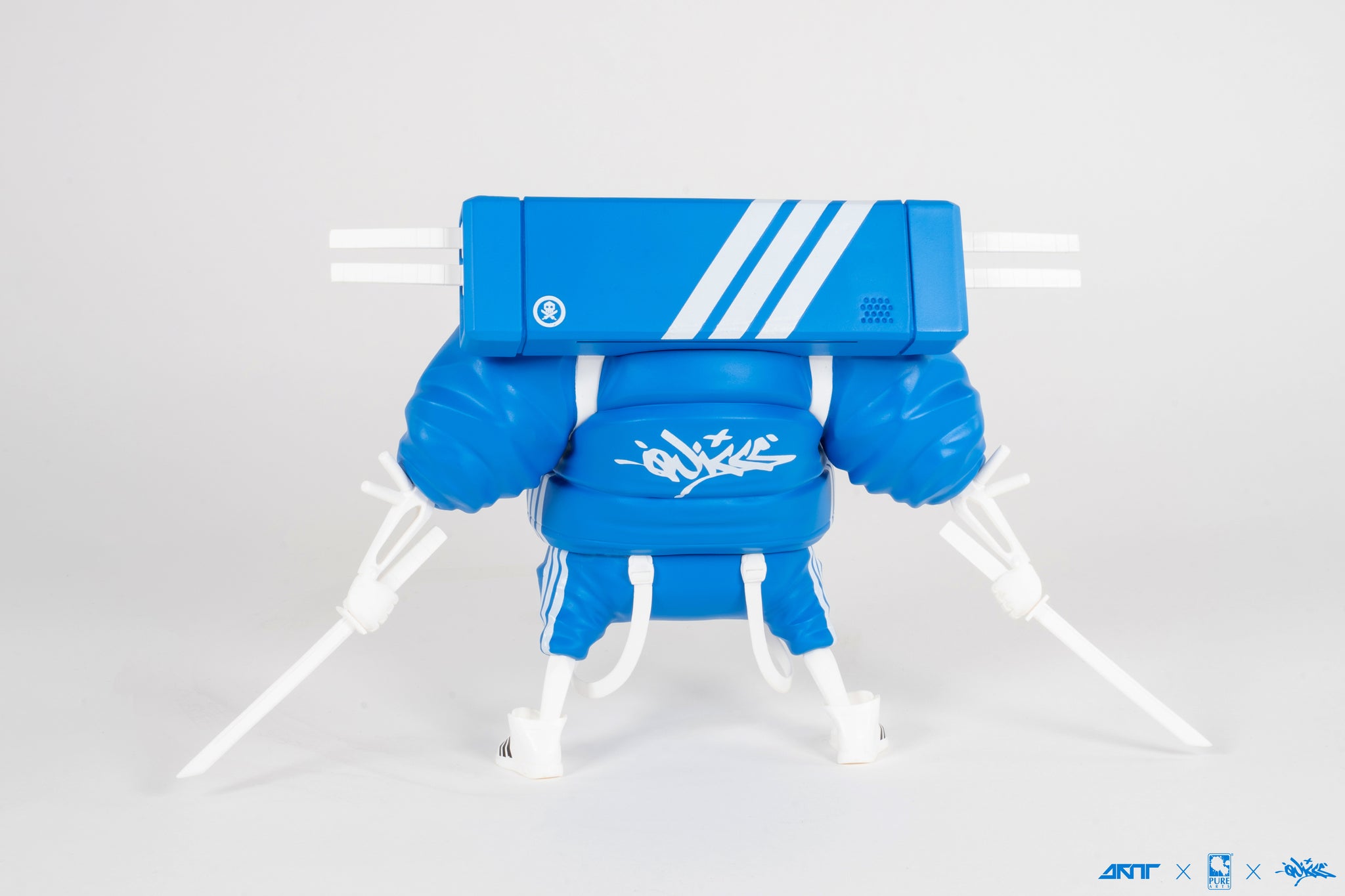 Master 9 Eyes: Quiccs M9E63 Flowmaster Exclusive 1/12 Vinyl Designer ...