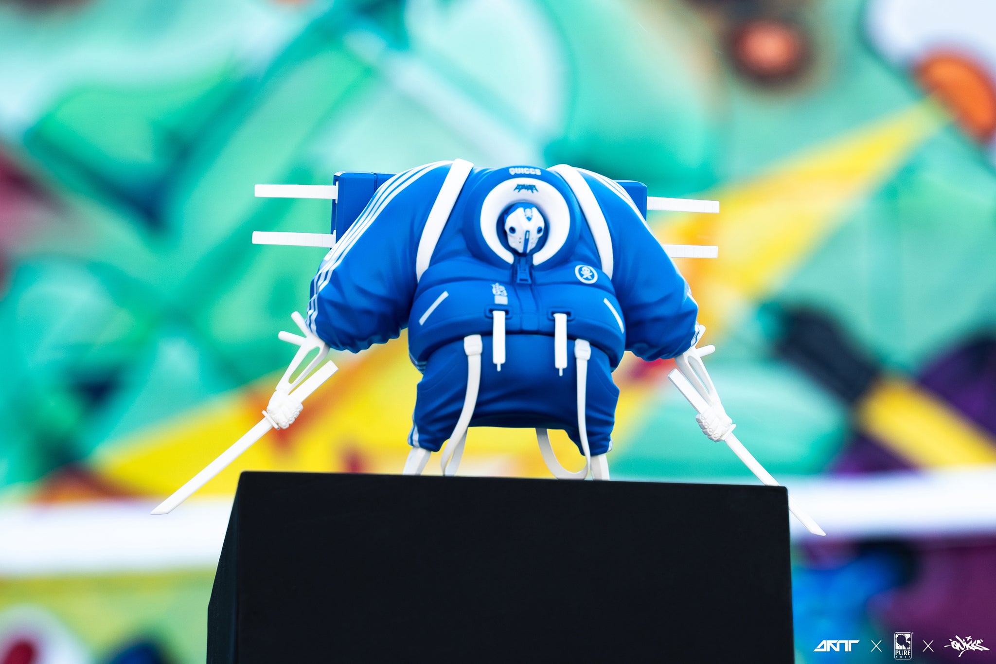 Master 9 Eyes: Quiccs M9E63 Flowmaster Exclusive 1/12 Vinyl Designer ...